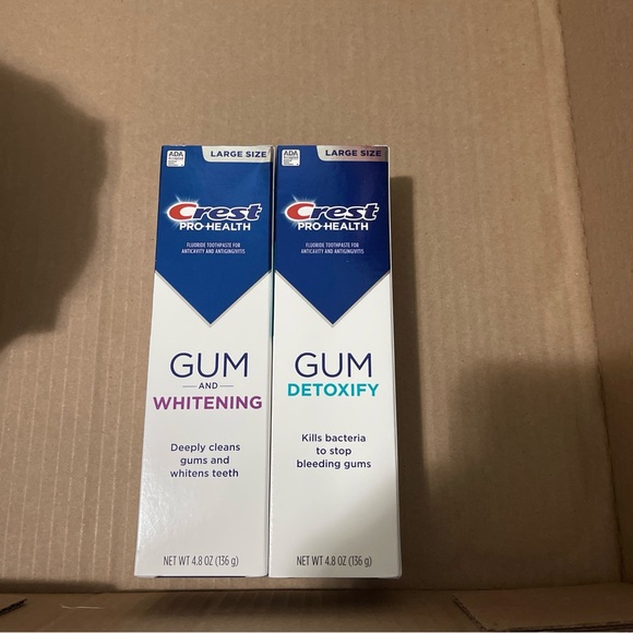Crest | Grooming | Crest Prohealth Gum Whitening And Detoxify ...